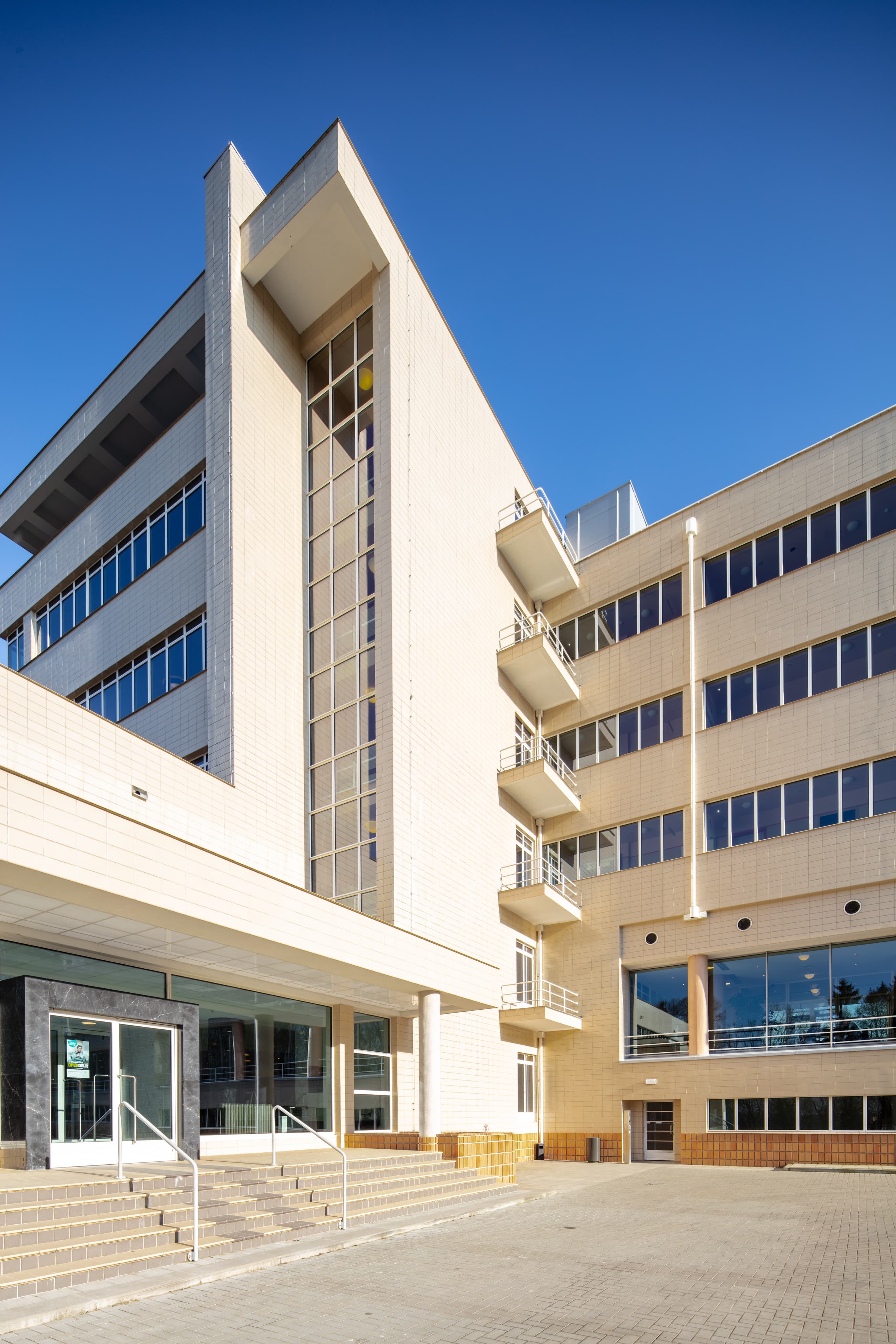 Architecture Photographer - Eric Bouvier - One Campus Barco, Kortrijk